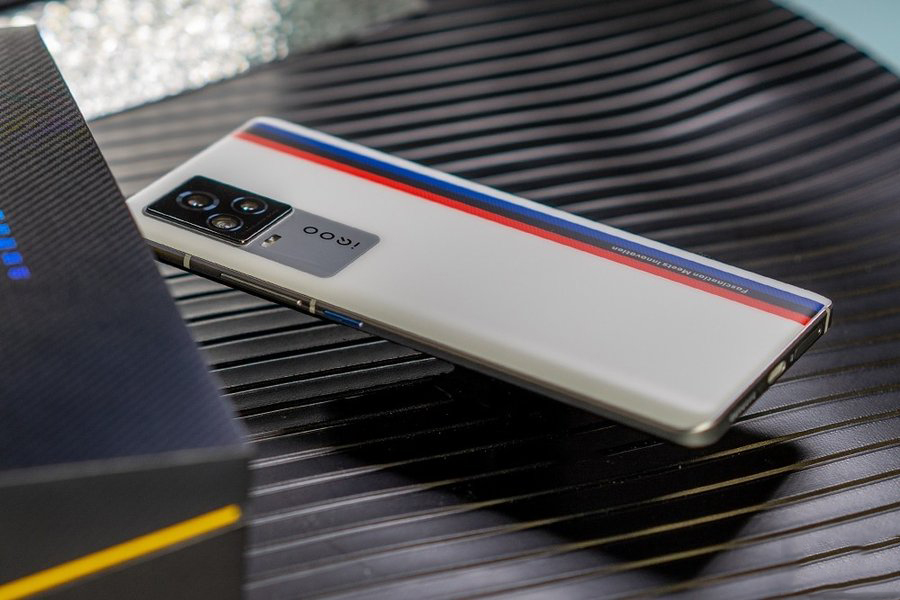 iQOO7参数是什么？-iQOO 7(8GB/128GB/5G版)问答-天极网